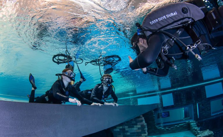 Deep Dive Dubai: The World’s Deepest Pool Experience